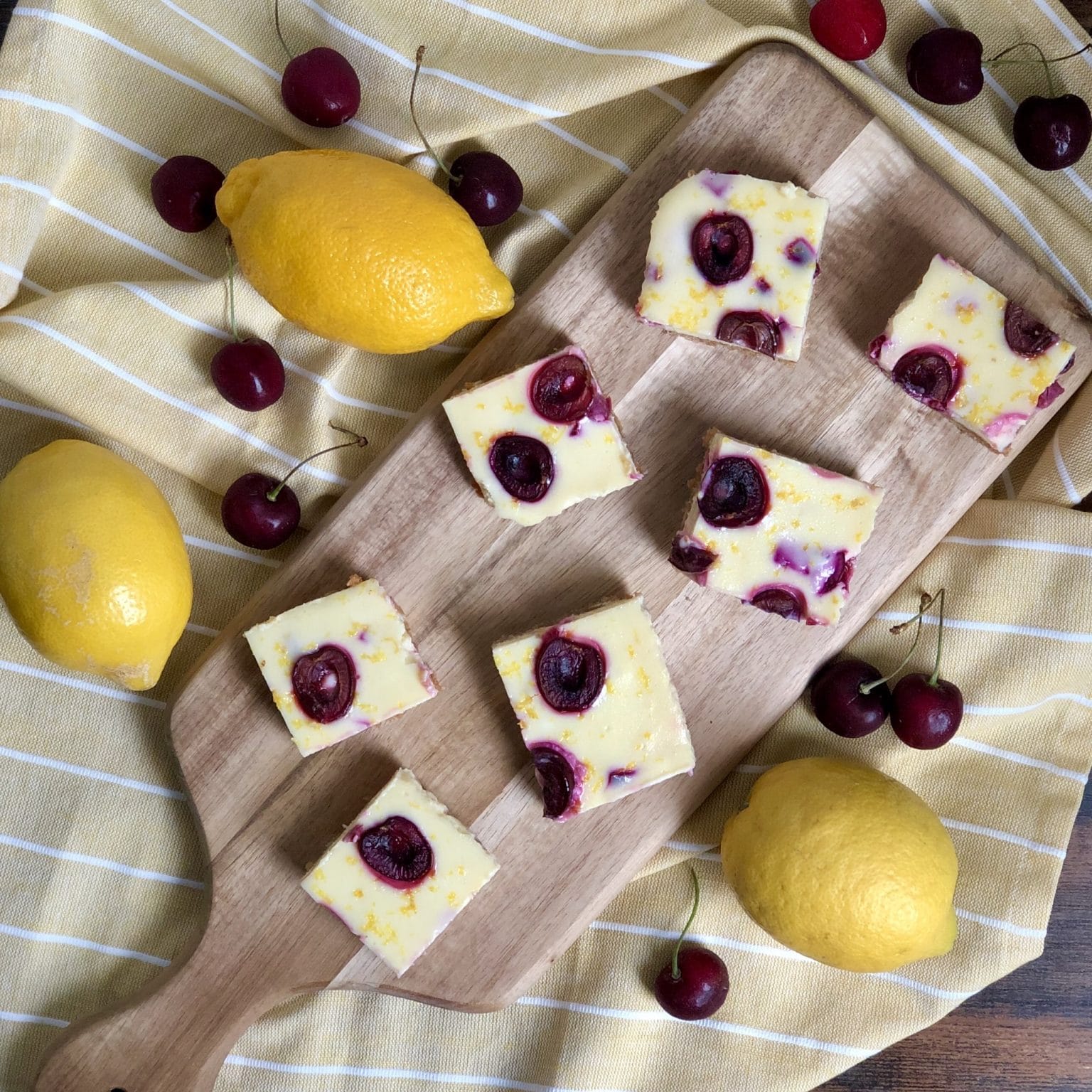 Cherry Lemon Bars - Food By The Gram