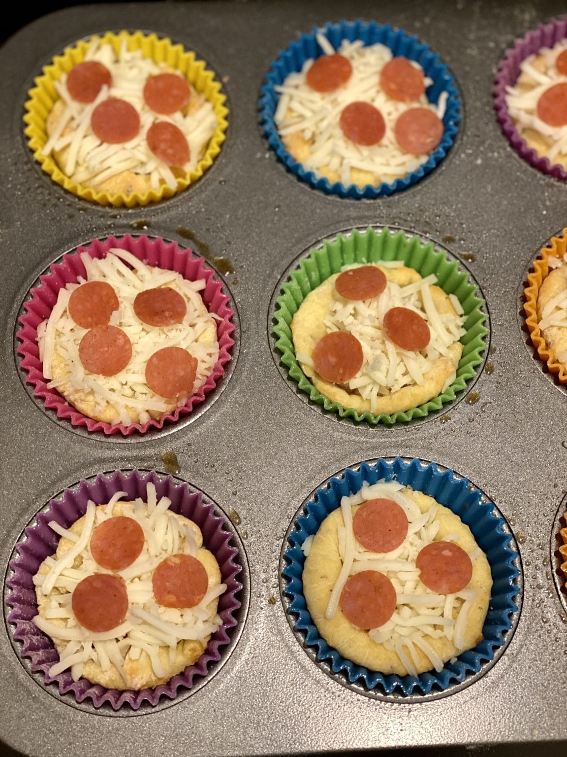 Mini Deep Dish Pizzas - Food By The Gram