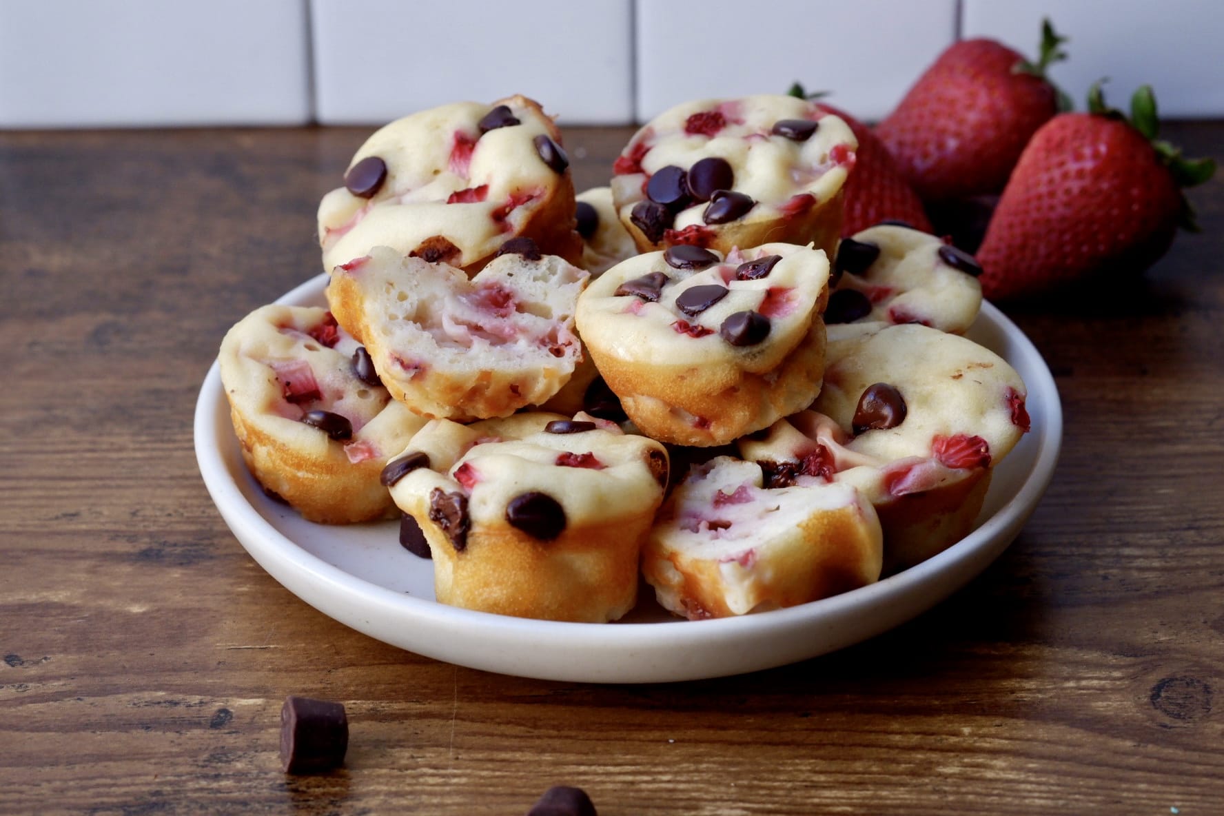 Chocolate Strawberry Pancake Poppers - Food By The Gram