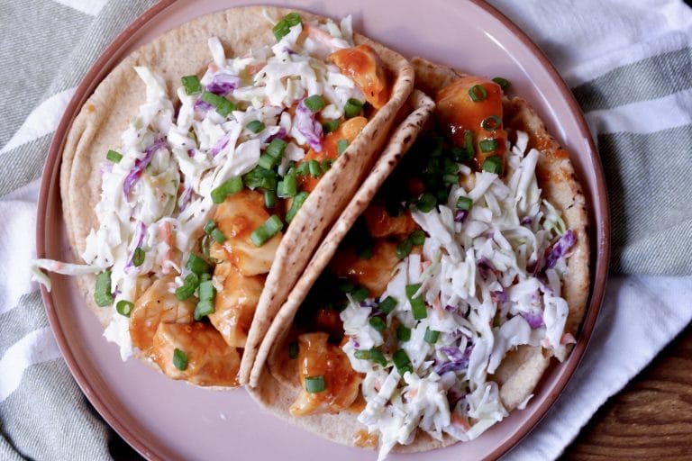 Sweet Sriracha Chicken Pitas - Food By The Gram